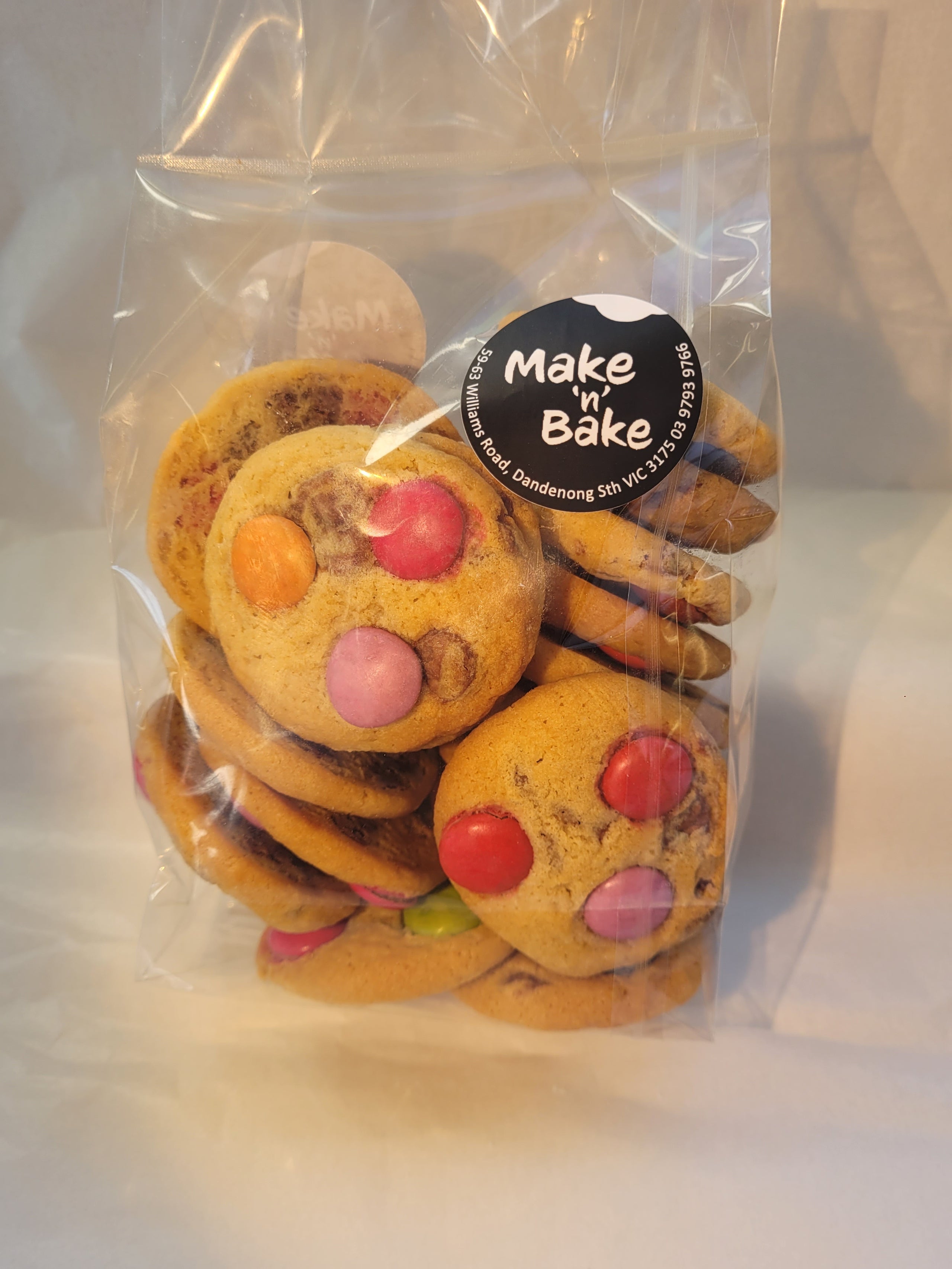 Smartie Cookies - Choc Chip Mini 20 pack | Make 'n' Bake